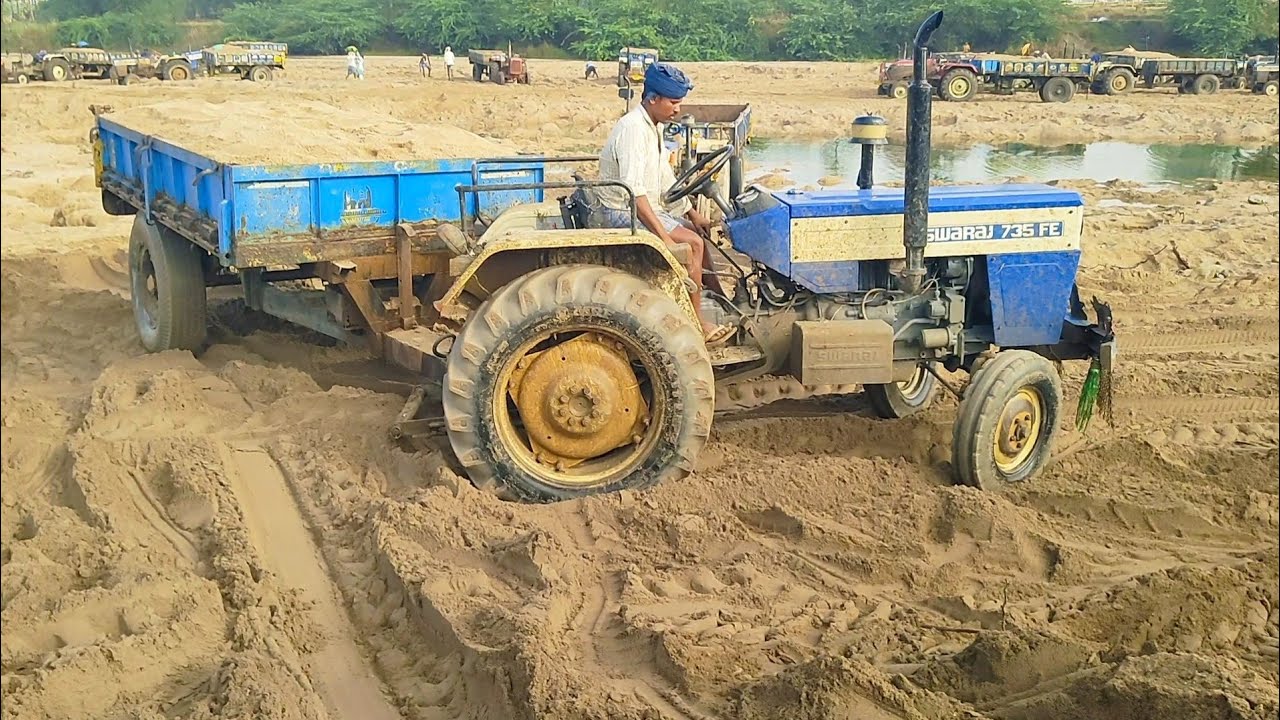 swaraj tractors work with fully lodded sand in trolly - YouTube
