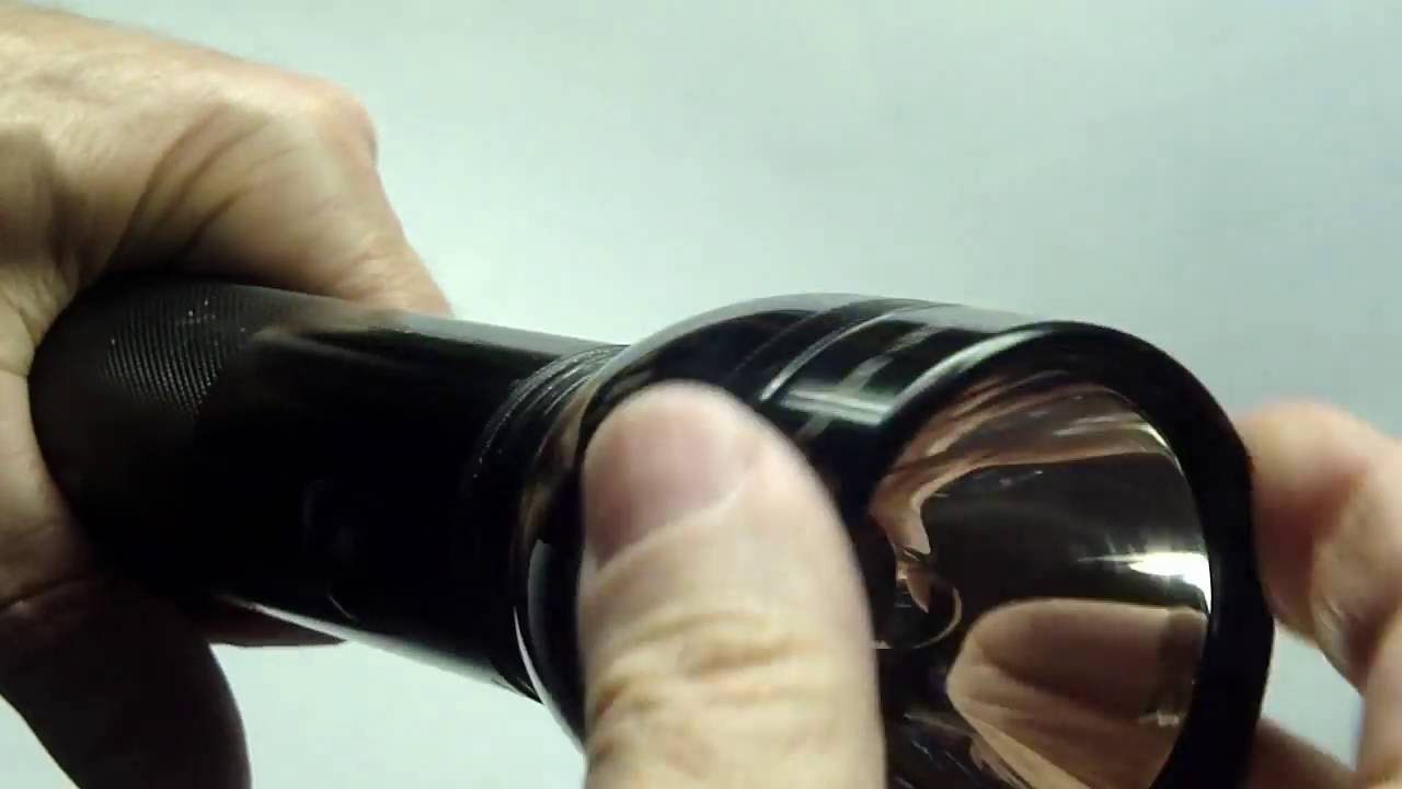 Upgrading the Maglight Flashlight to LED - YouTube