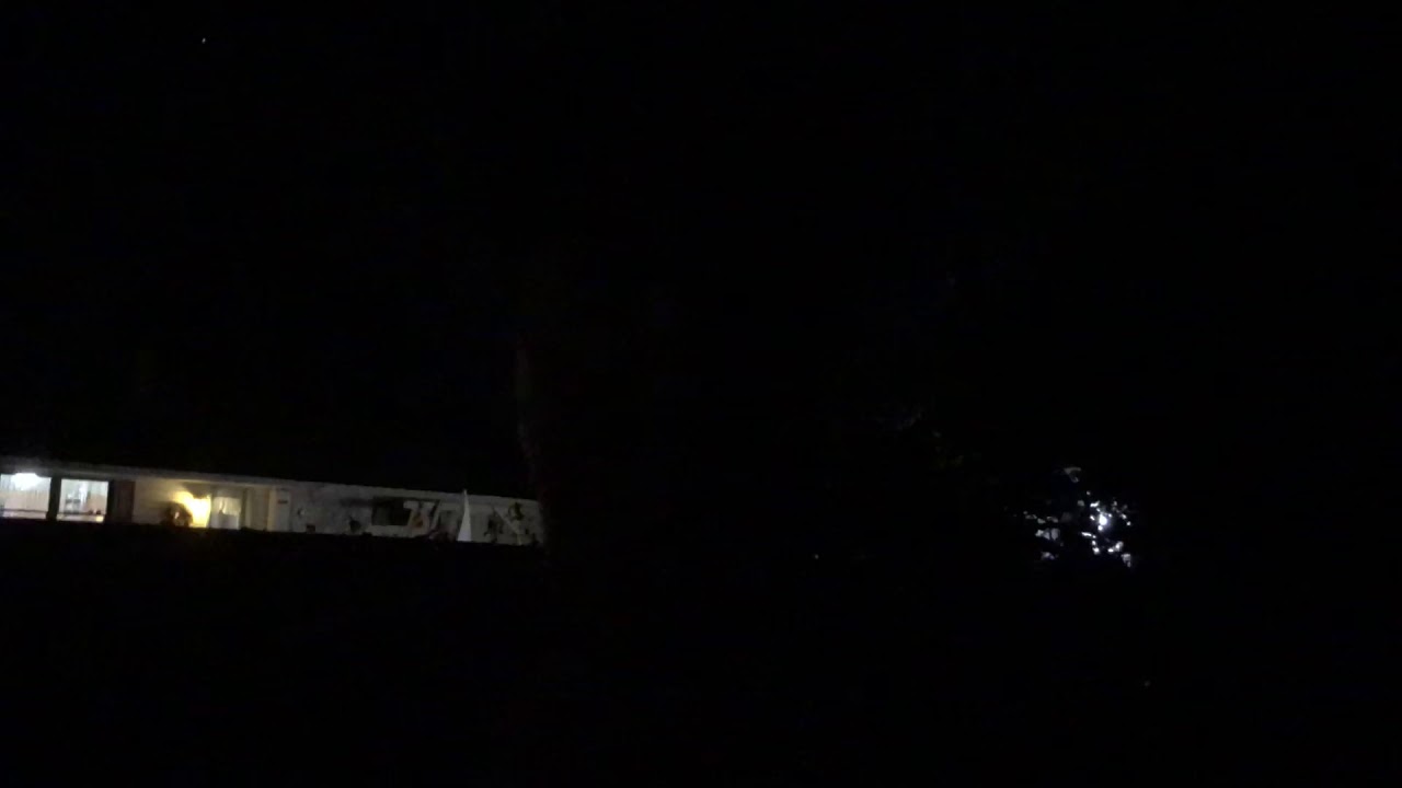 SUPER RARE MOON SIGHTING - YouTube