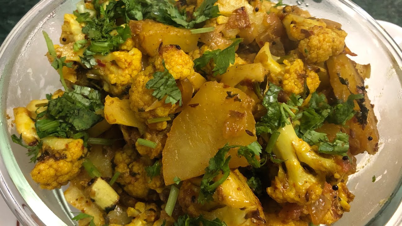 Simple & easy ALOO GOBI recipe | Aloo gobi di Sabji IN PUNJABI - YouTube