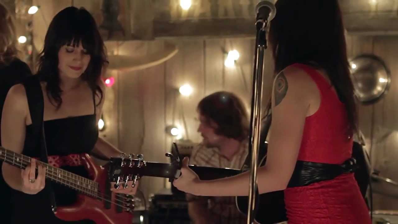 Scarlett Jane - Wild Fire - YouTube