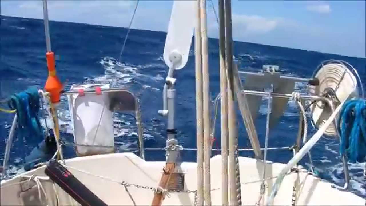 mit der Walkabout, einer Hurley 800, solo unterwegs von Porto Koufo ...