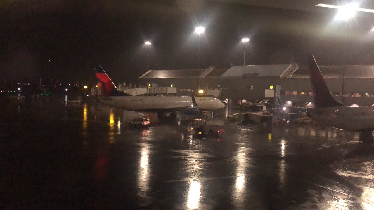 Delta Airlines (Skyteam) DL955 SFO-ATL San Francisco Departure (Full ...