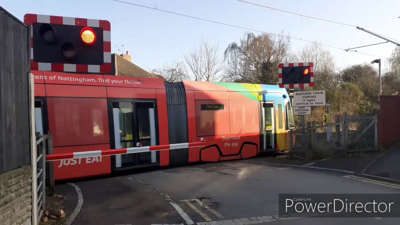 Trams and Trains at Butler's Hill Level Crossing (Nottingham) 03/01 ...