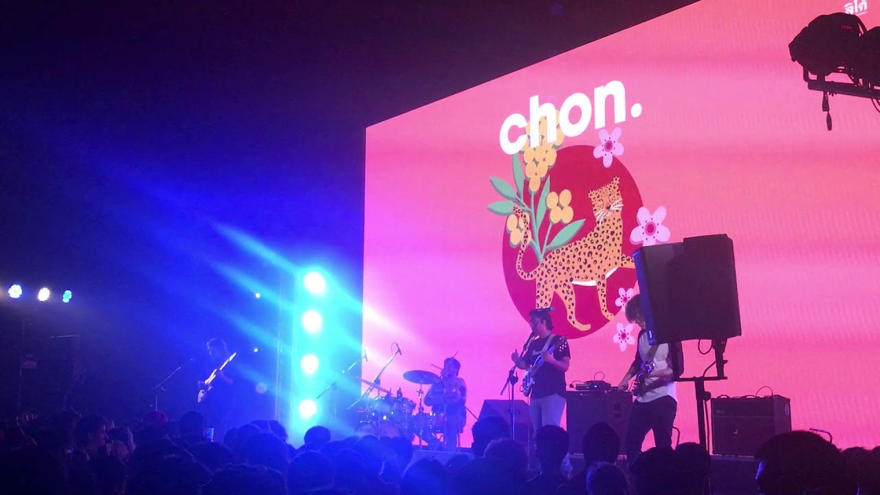 Chon - Can’t Wait Live in Bangkok - YouTube