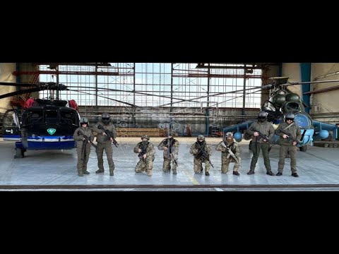 American UH-60A Black Hawk helicopter in the service of Ukrainian ...