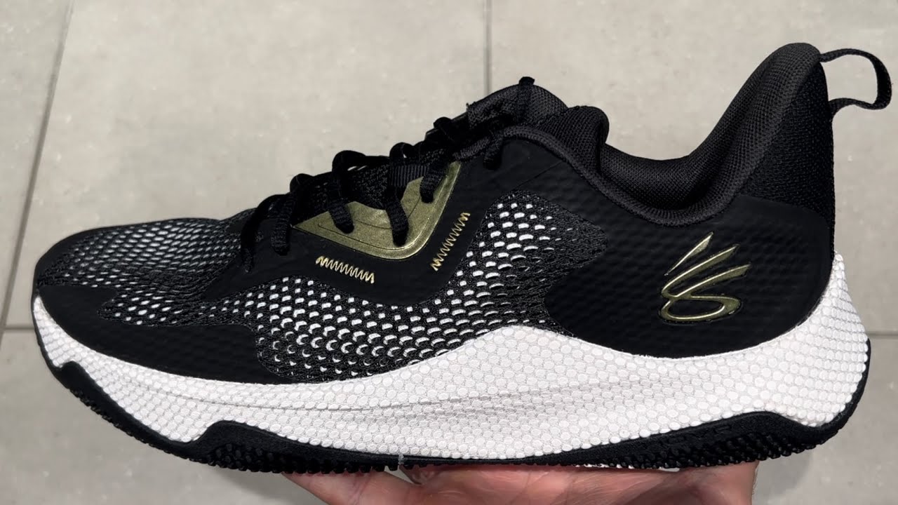 Under Armour Curry HOVR Splash 3 Black Gold Basketball Shoes - YouTube