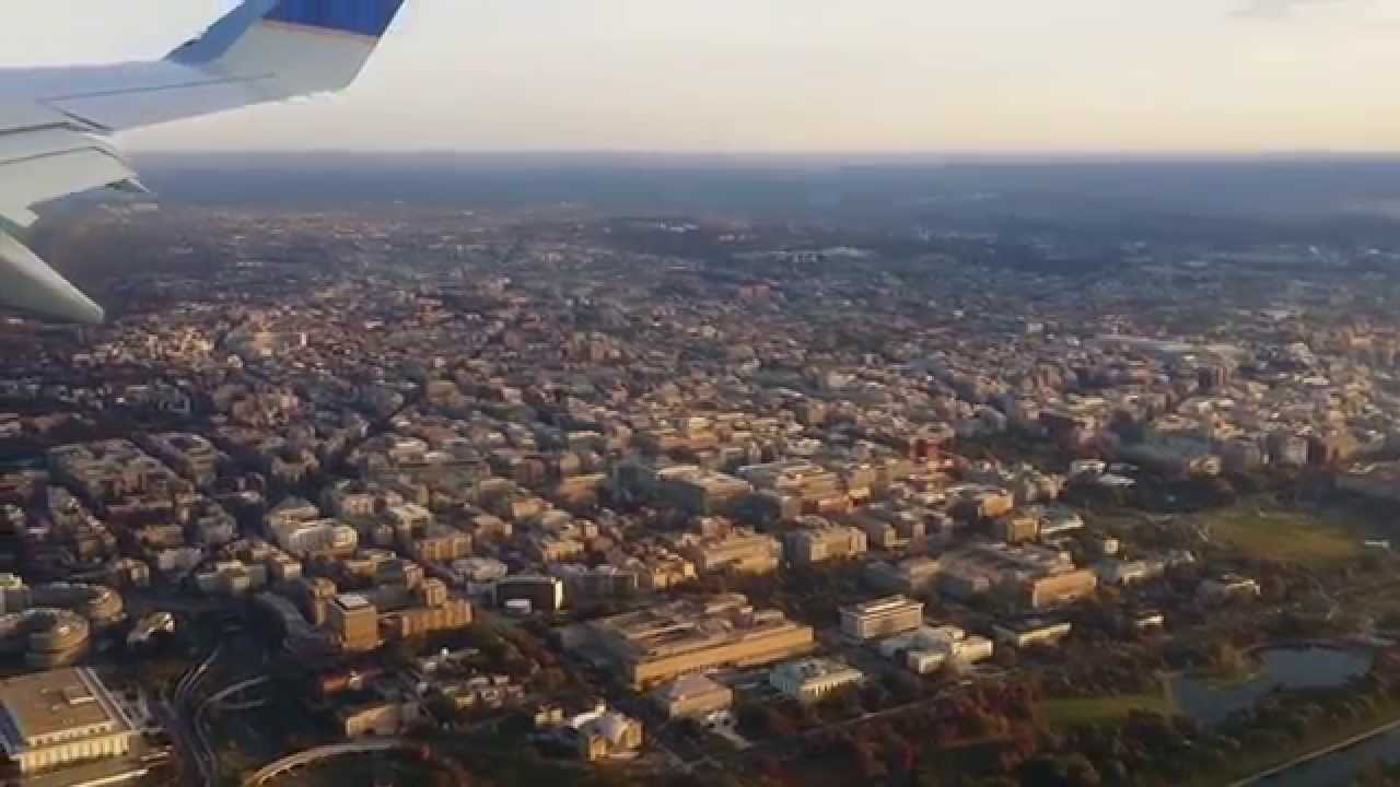 Plane take off from DCA and fly over Washington DC 11/2014 - YouTube