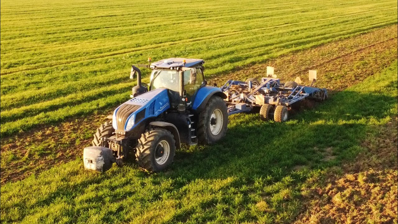 New Holland T8 410 Genesis + Köckerling Vector | Hloubkové zpracování ...