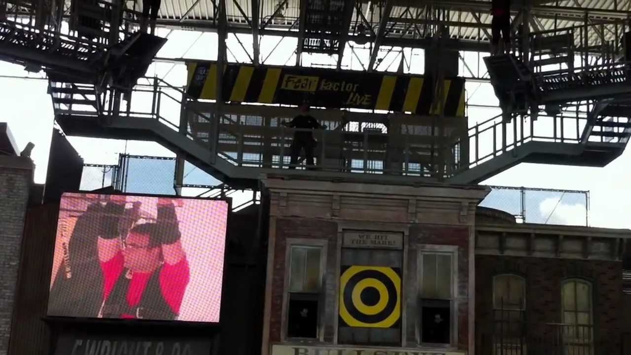 Fear Factor Live Challenge 1: Endurance Hang. - YouTube