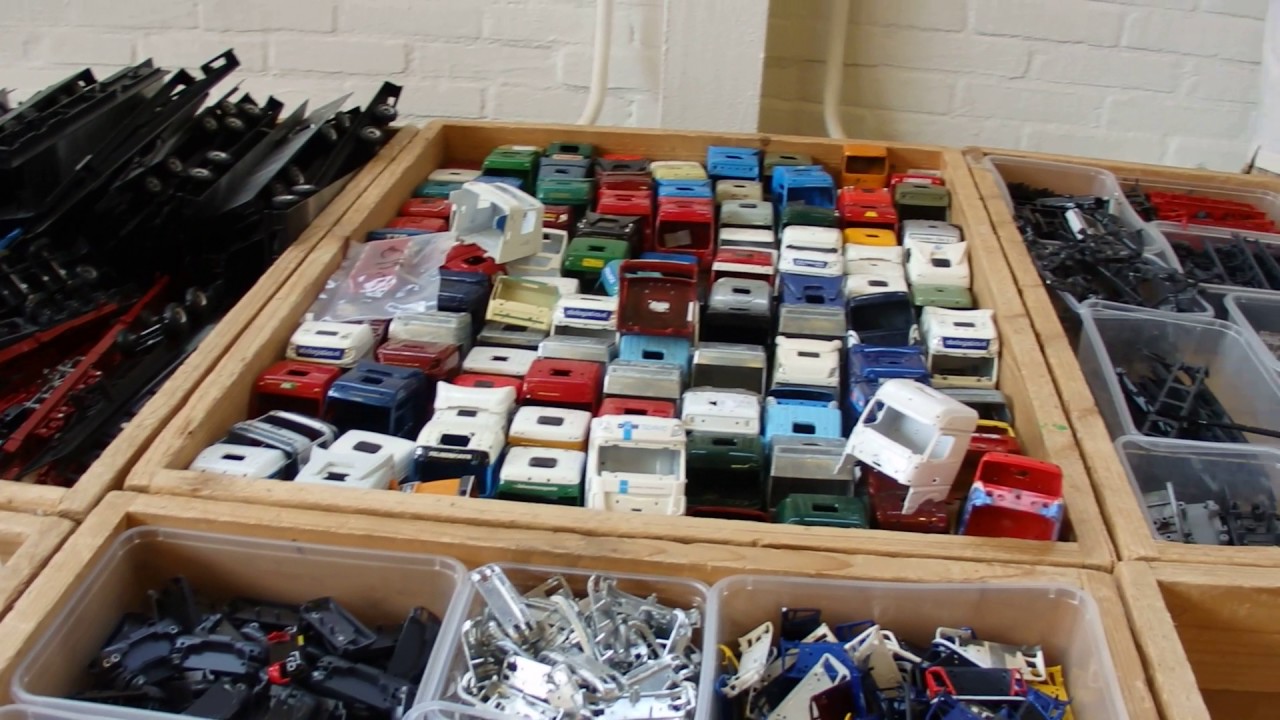 millions of scale model truck parts , Tekno Event 2017 , DIY or Diorama ...