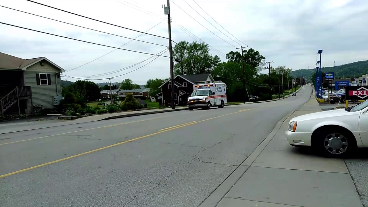 Medic rescue responding - YouTube