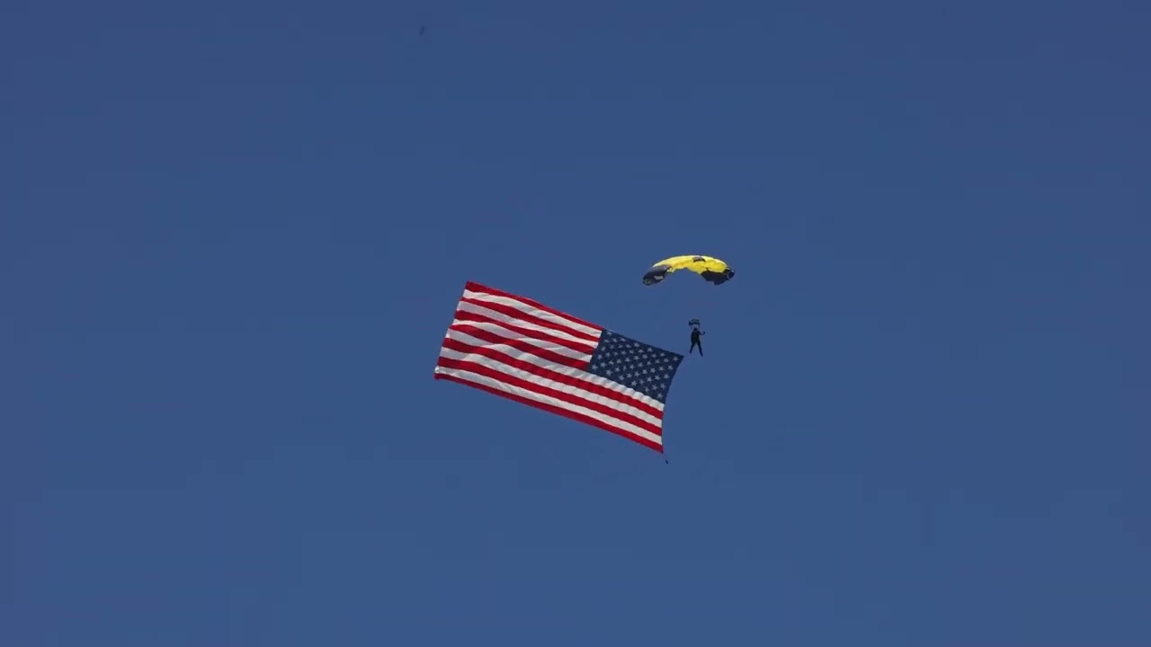 U.S. Navy Parachute Team 'Leap Frogs' conduct Aerial Demonstration ...