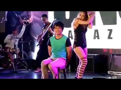 Mae ng Mocha Girls vs. Toni Fowler ng RBREEZY. Sinong mas bet nyo ...