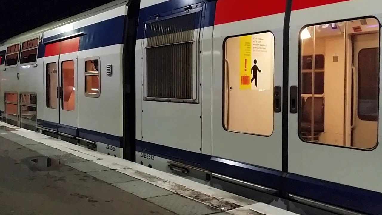 ( RER A ) Départ d'un MI2N à Torcy pour le retournement - YouTube