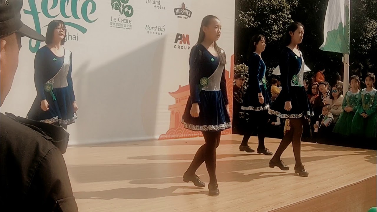Chinese students doing Irish dancing in Shanghai, St Patrick's day ...