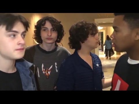 V team 2 bloopers - YouTube