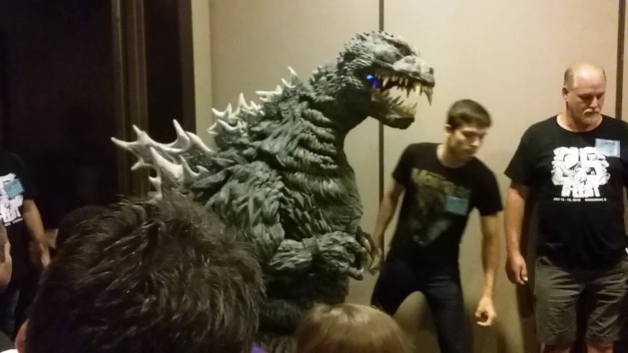 G - FEST (2018) Costume Parade (Part 1) - YouTube