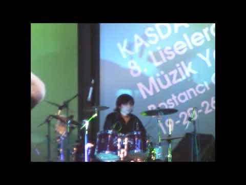 Kenan Evren Anadolu Lisesi - Kasdav 2005 - You Shook Me All Night Long (AC/DC Cover)