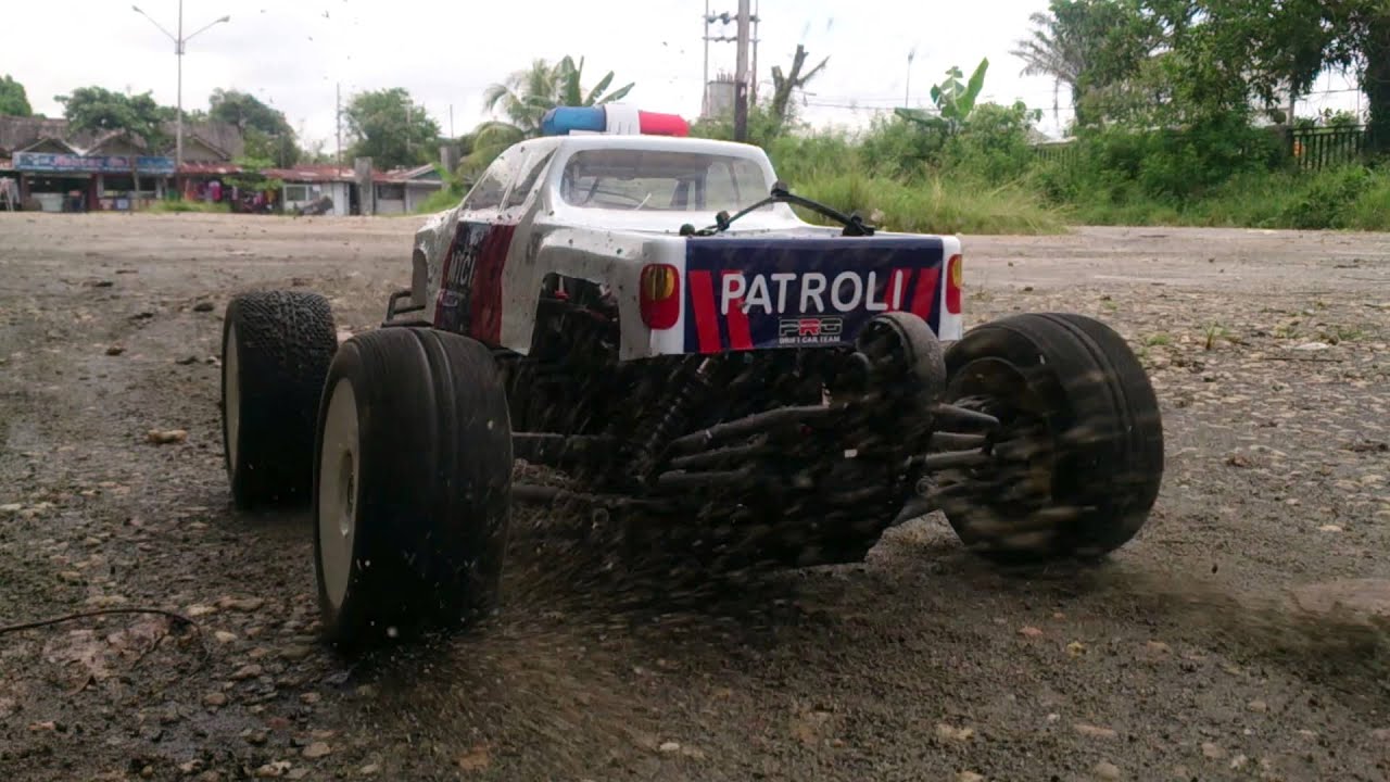 NANDA RAPTOR POLICE SLOW MOTION - YouTube
