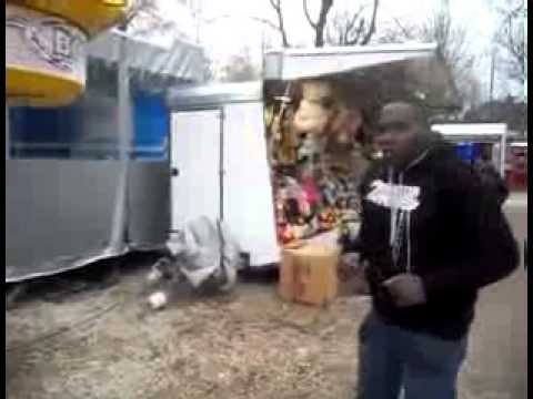 cortex 91 des pyramides frape a la fete foraine - YouTube