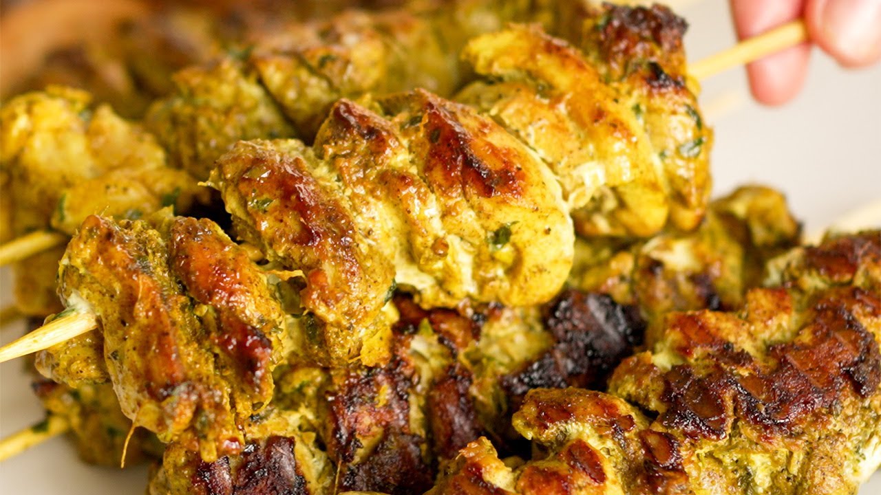 Chicken Skewers (Pinchitos de pollo)! Discover the Secret Ingredient ...