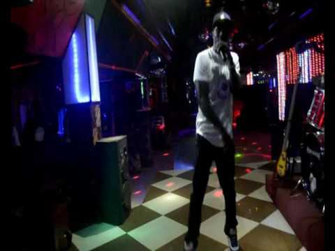 DESITO- Desito le Magnifik
