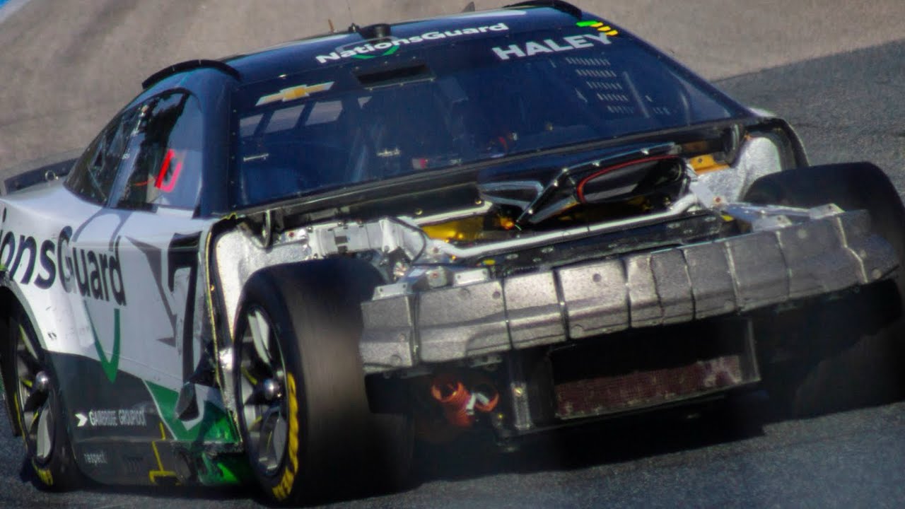 NASCAR Cars Still Racing Without Their Front Ends - YouTube