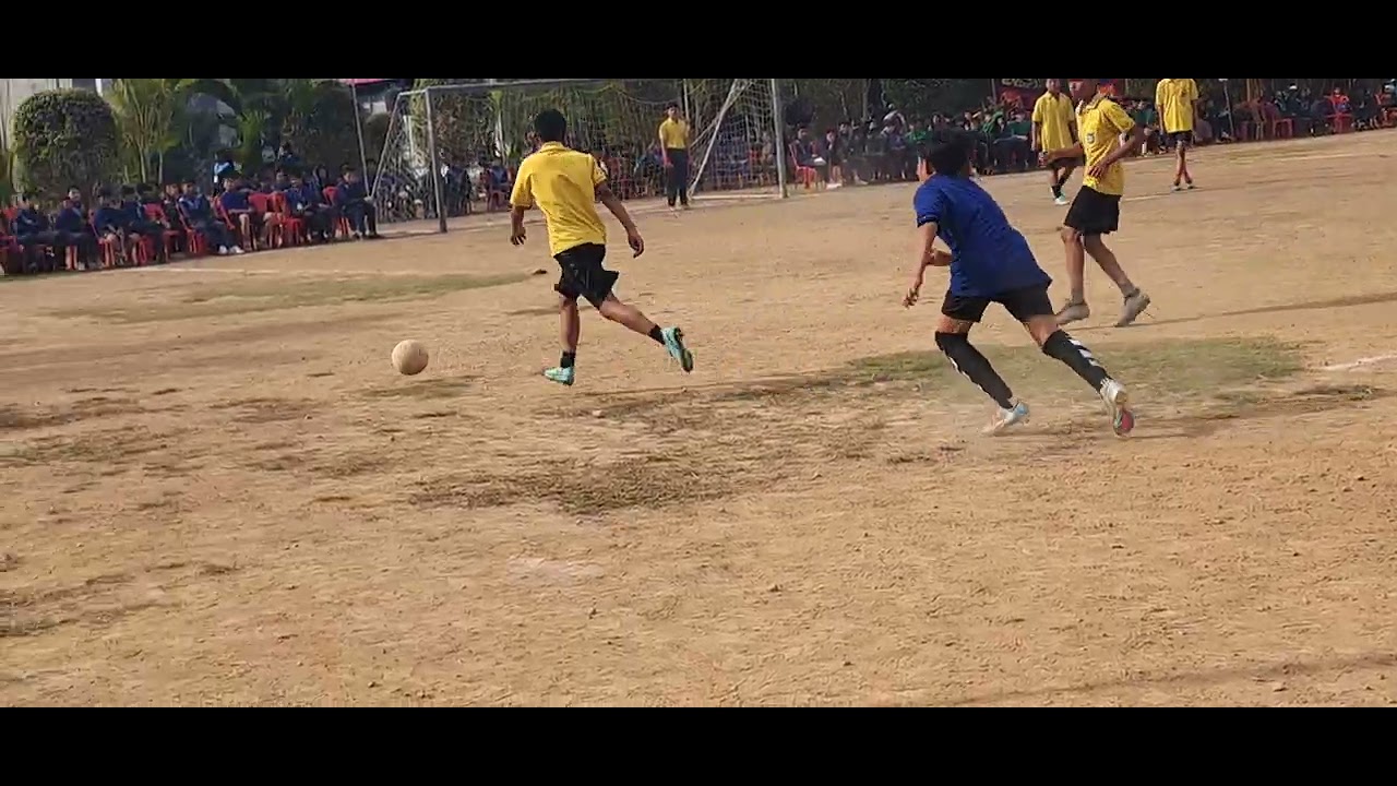 Football 2nd half yellow vs blue - YouTube