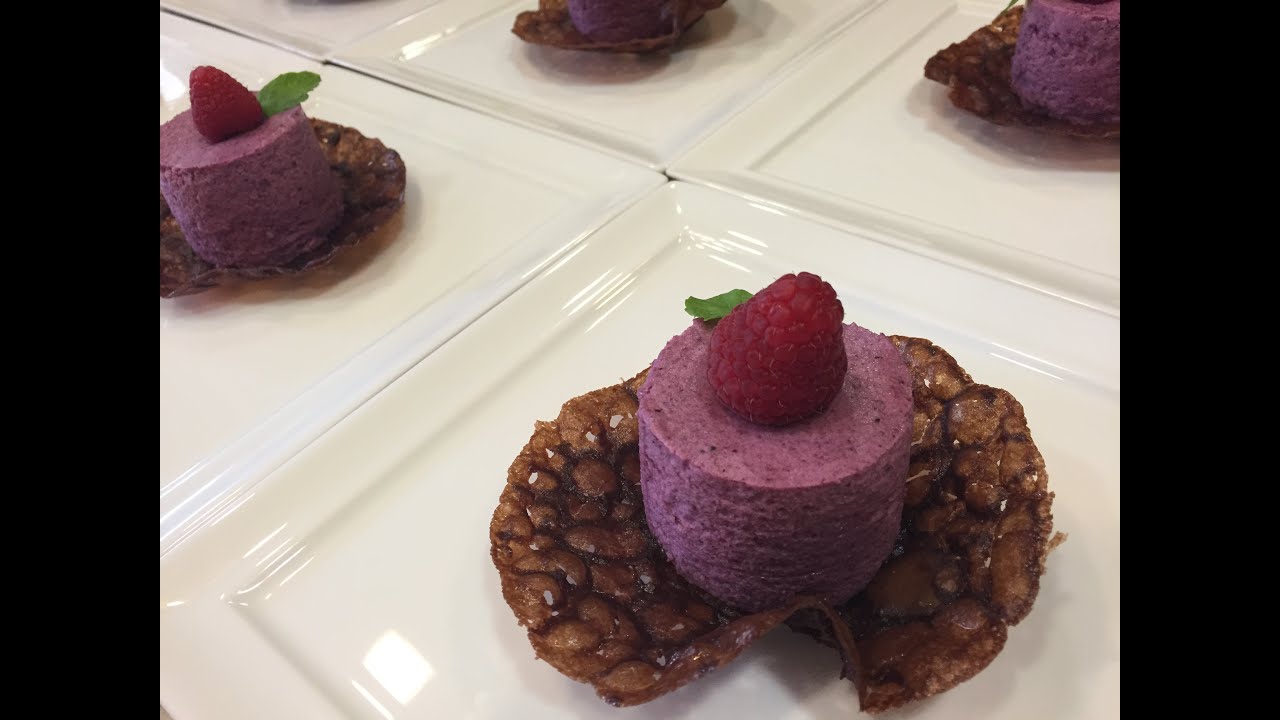 MOUSSE DE FRUTOS ROJOS / RED FRUIT MOUSSE - YouTube
