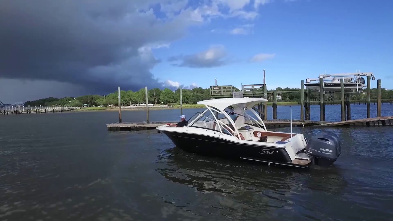 Scout 255 Dorado Running - YouTube