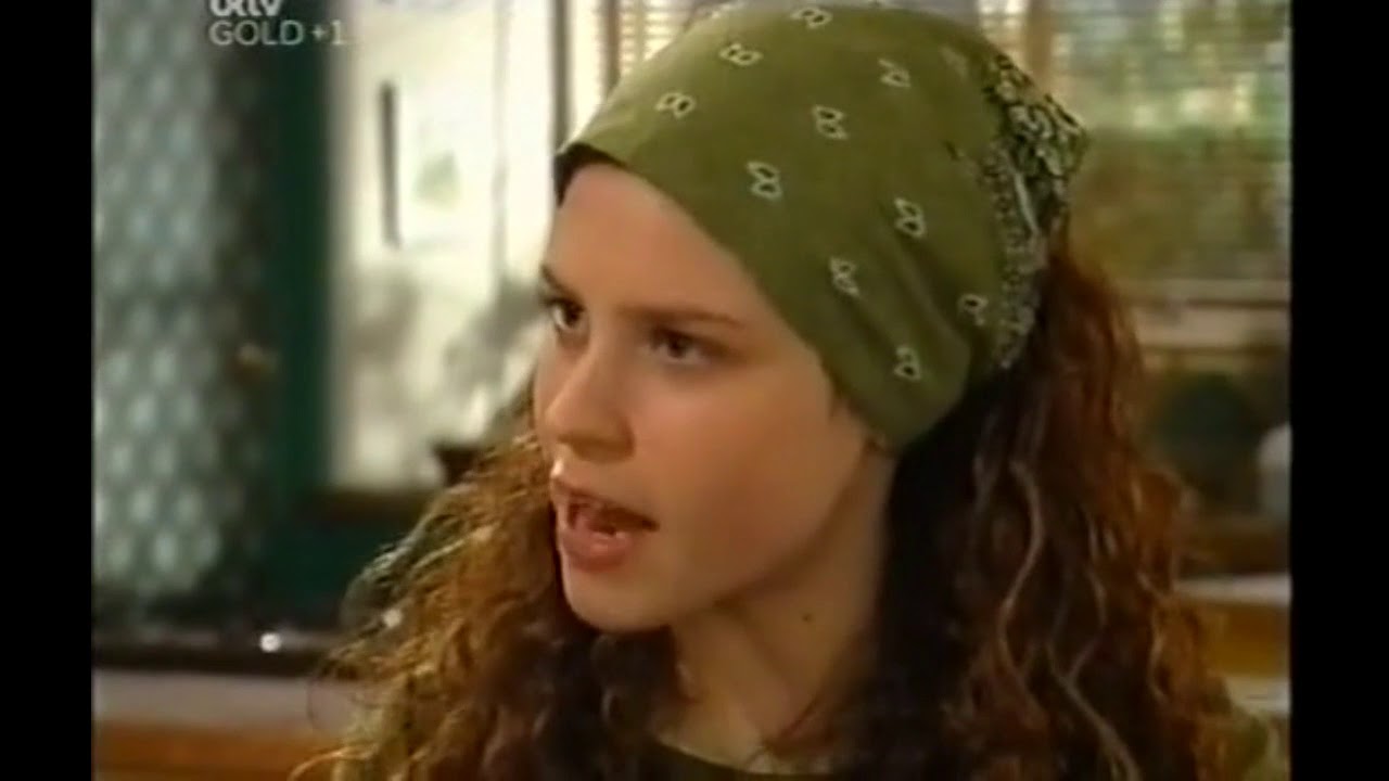 Sky & Serena Argue About Chris | Neighbours [2004] - YouTube