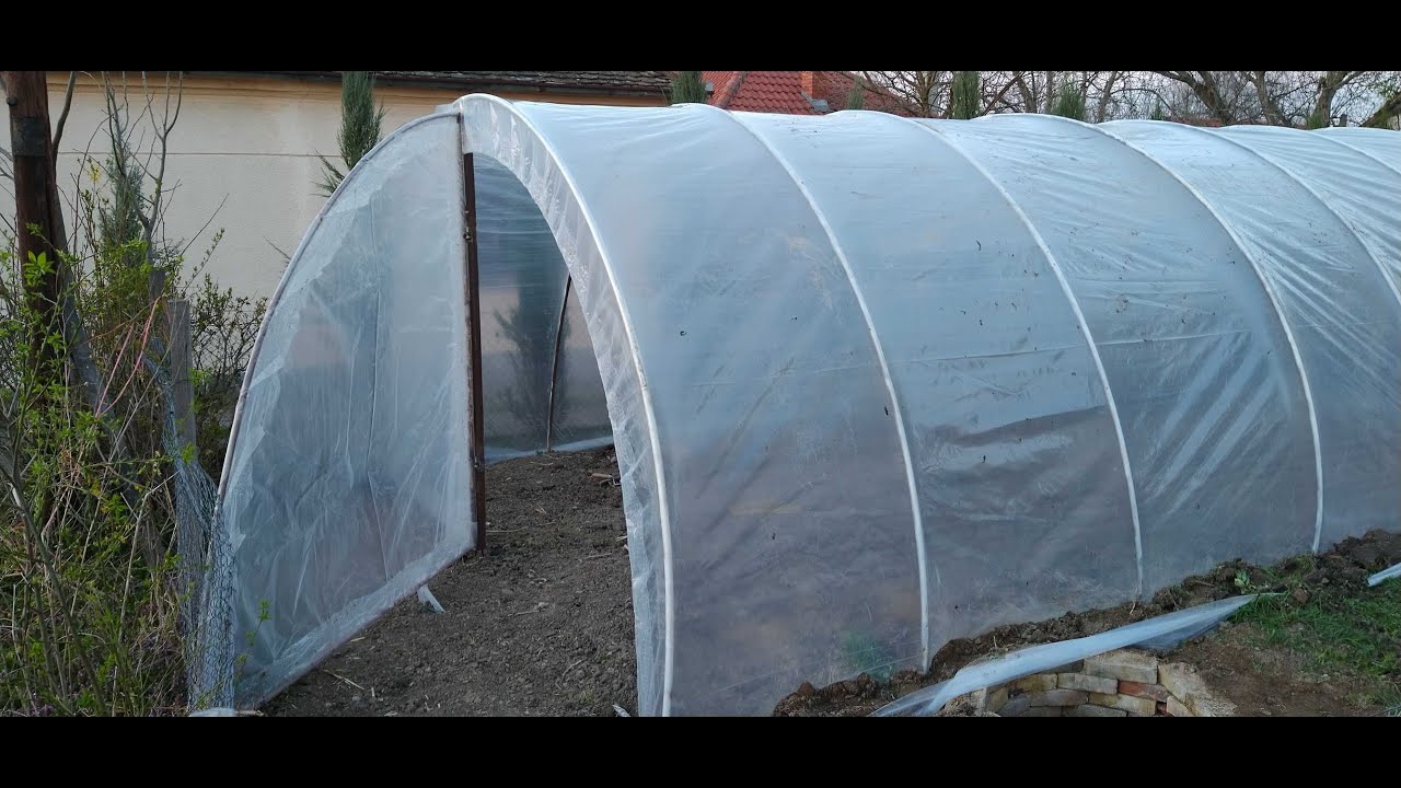 Varenje folije za plastenik--Welding of greenhouse foil - YouTube