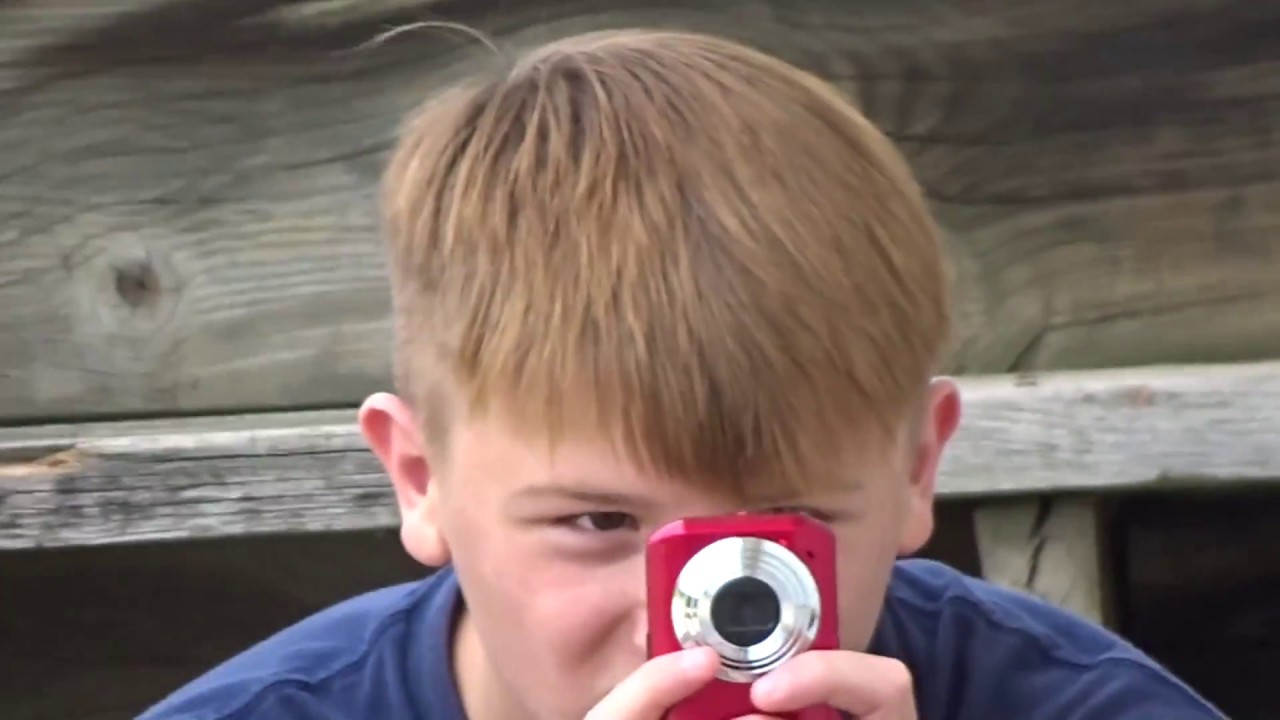 Vlog #2 w/ skyler vlogs [I went in a giant tire and got pee thrown at me!?!] (NOT CLICK-BAIT ...