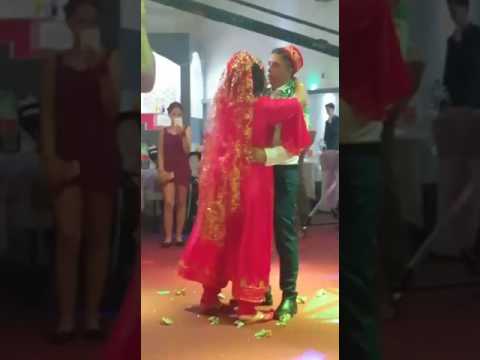 Serkan ile Dilara kina