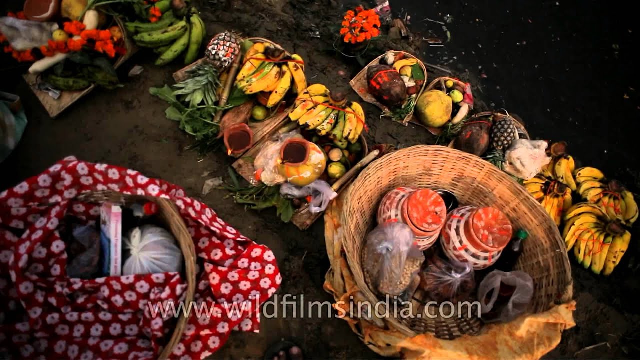 Chhath ghat at evening in Delhi, India - YouTube