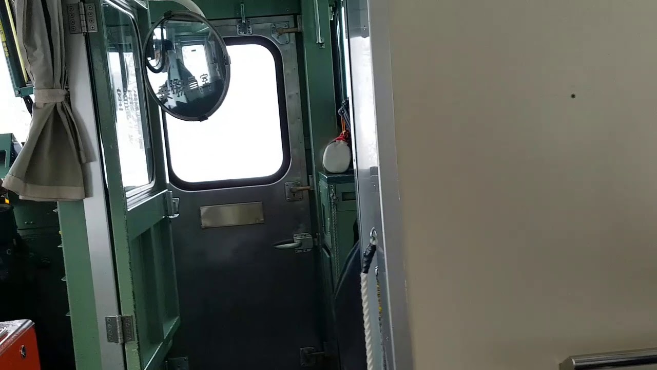 Inside a local train in Japan | Traveler Ni - YouTube