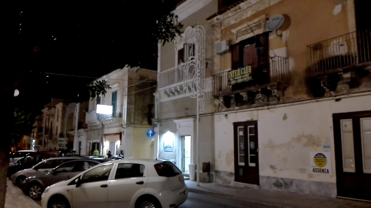 Santa croce Camerina , centro storico - YouTube