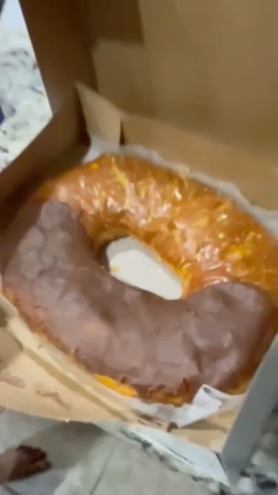World’s largest donuts ever!😱😱😱 - YouTube