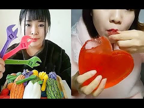 Buz Yiyen Kadın Videoları - #1 ASMR (Ice Eating)