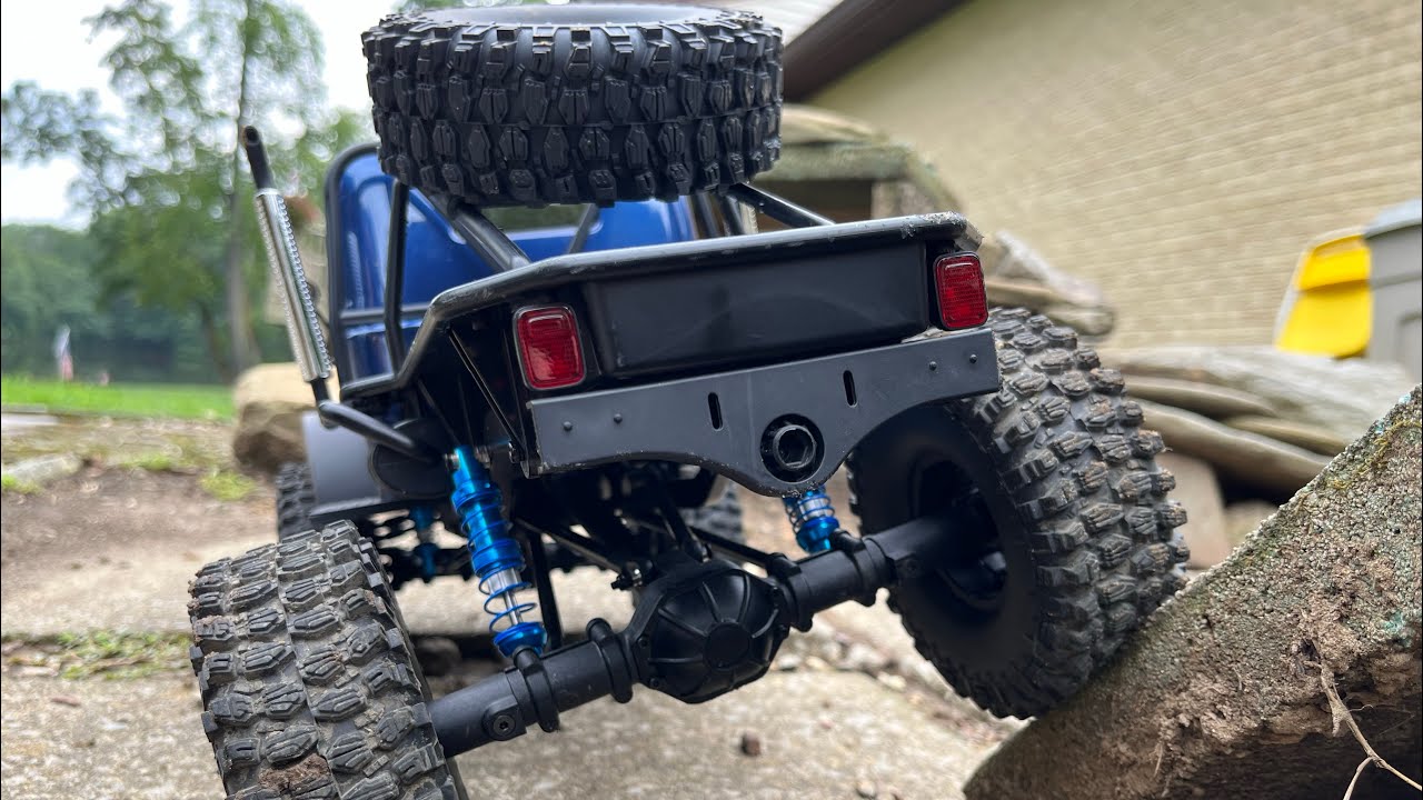 FMS Atlas new shocks - TRX4 Bronco axles 🤦‍♂️ - YouTube