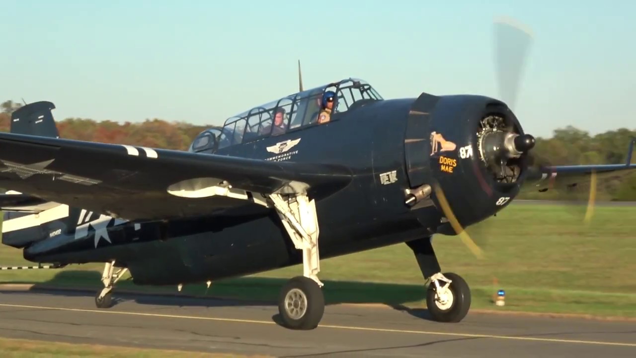 TBM Avenger "Doris Mae" at Culpeper Air Fest 2017 - YouTube