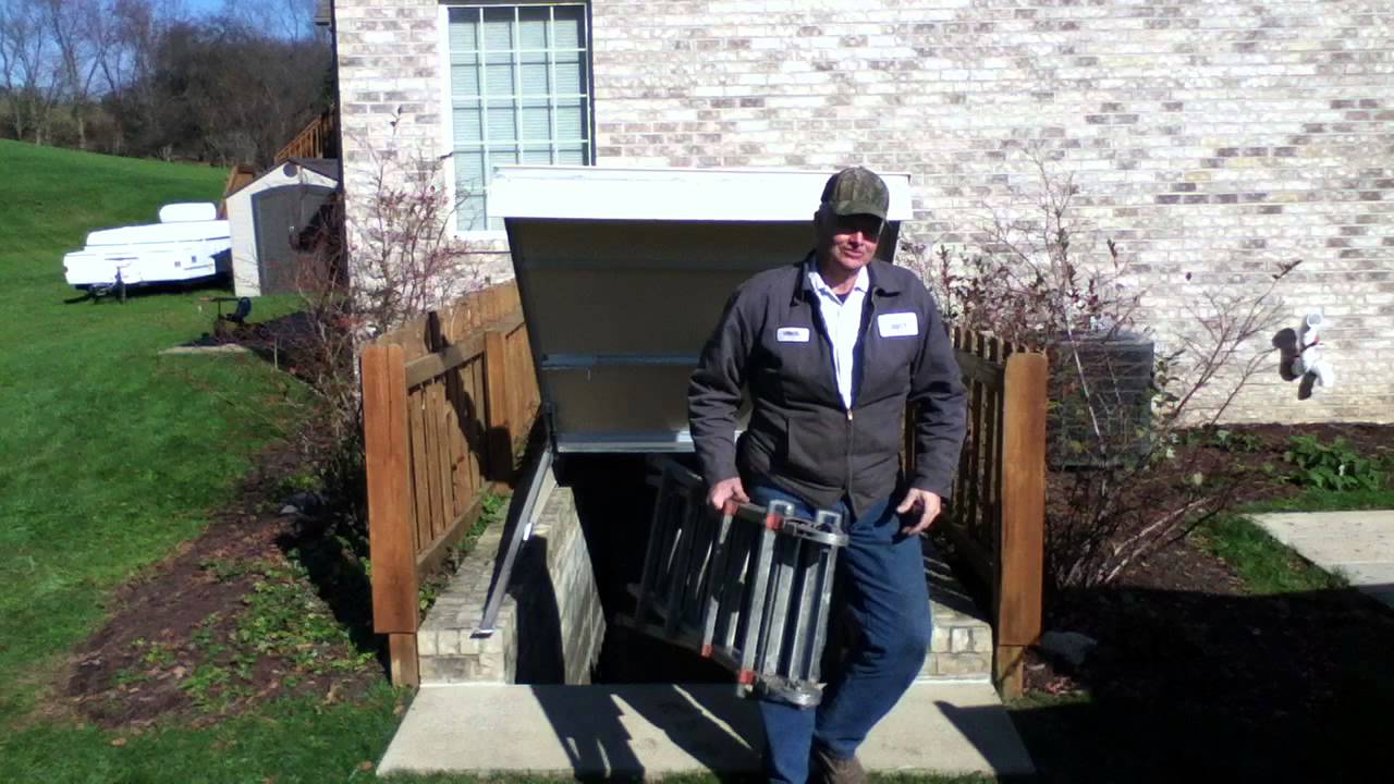 Cleargress Doors- Custom-made Bulkhead with Shocks - YouTube