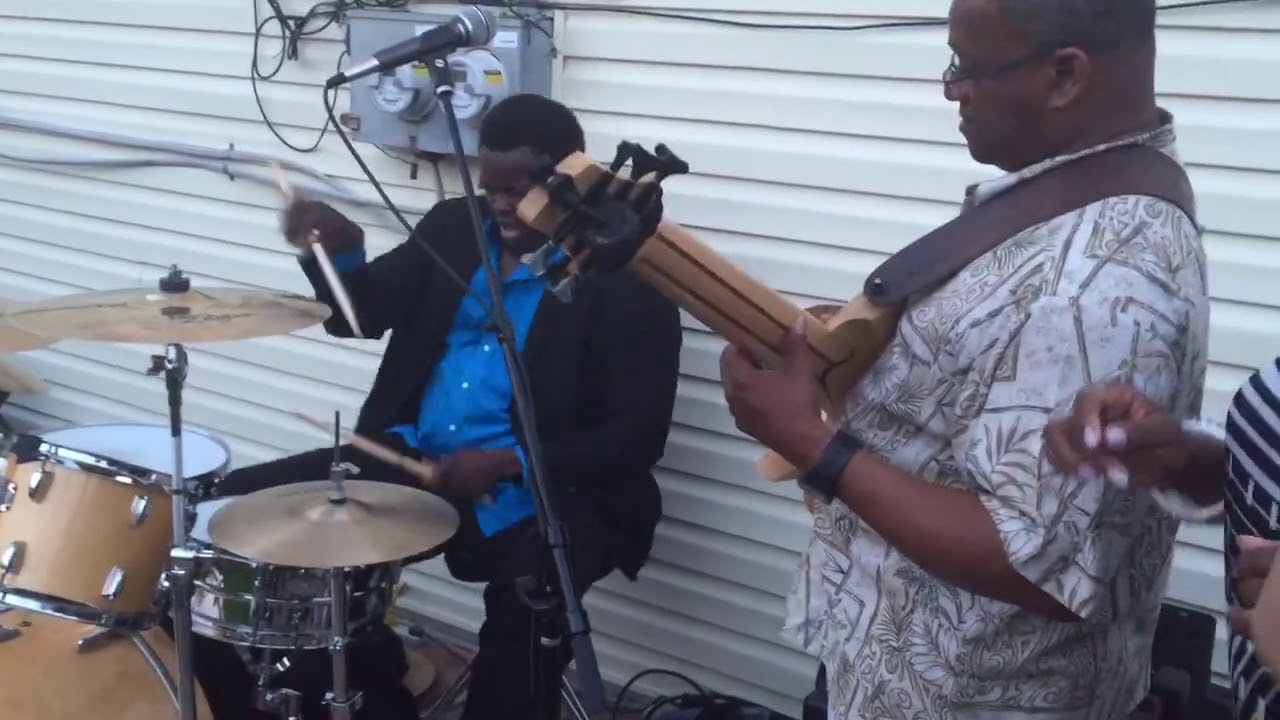 Vic Baker Sr./Drum Solo - YouTube