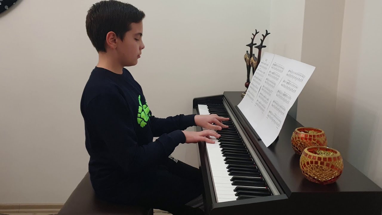 The Queen's Gambit Song Erik Satie Gnossiennes No:1 - YouTube