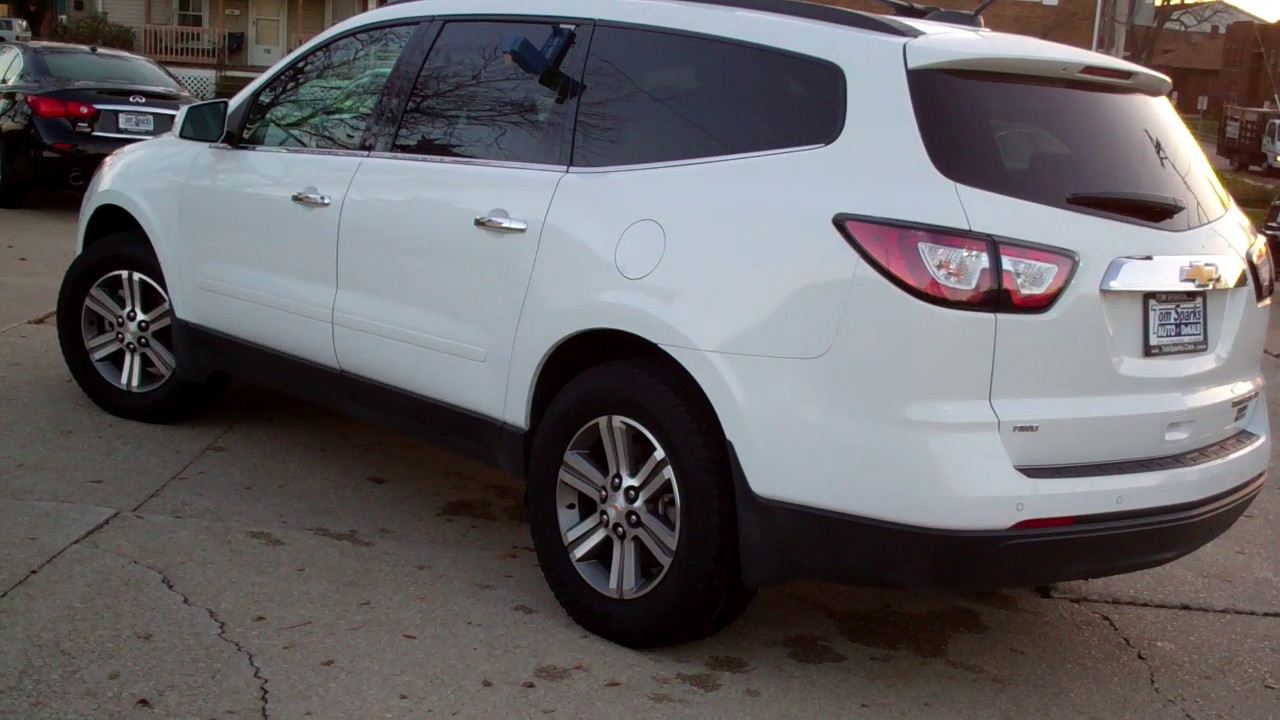 2016 Chevrolet Traverse 2Lt AWD Dekalb IL near Sycamore IL - YouTube