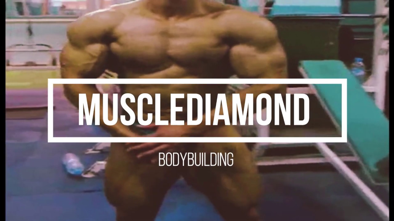 MUSCLE DIAMOND PRACTICING POSING FOR TO STEP ON STAGE ROCK MUSCLES ...
