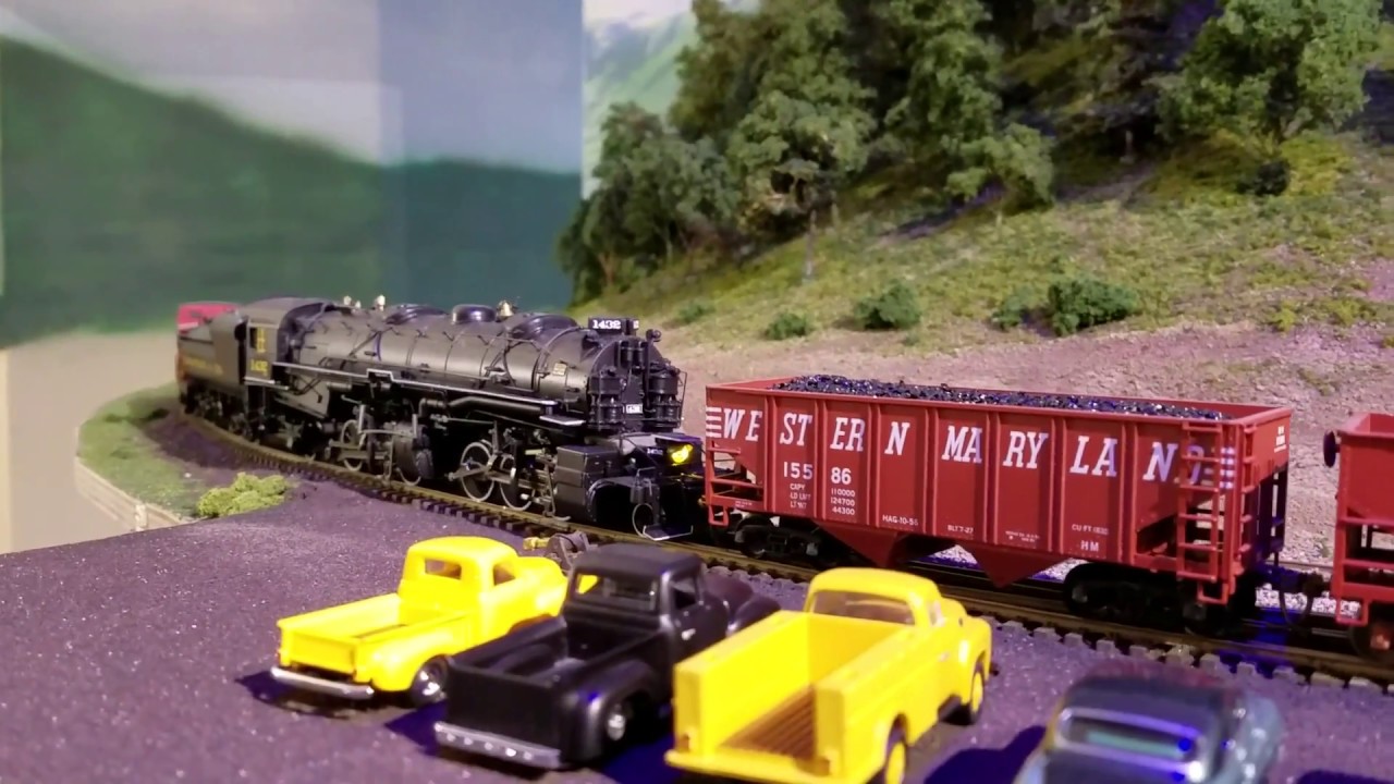First Train out of Dante yard Clinchfield Model Railroad - YouTube