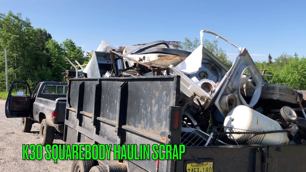 Chevy K30 6.0 Swapped Squarebody Hauling Scrap Metal - YouTube