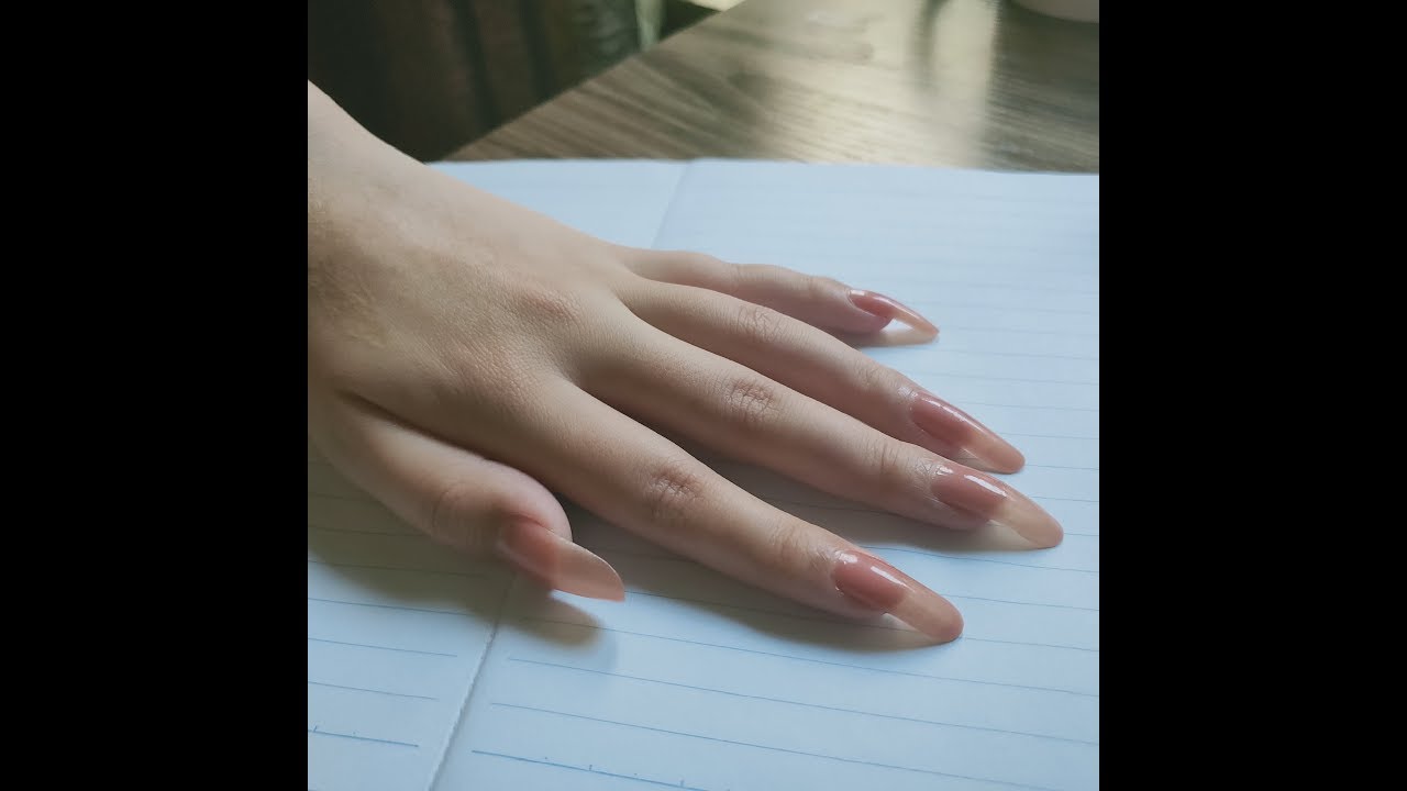 [ASMR] Tapping With Long Natural Nails - YouTube